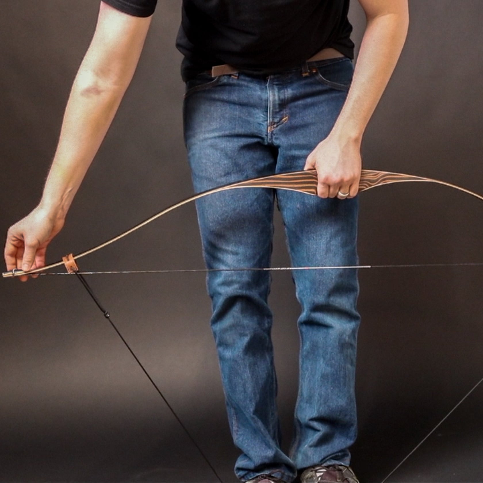 Recurve Bow Bow Stringer – Shatterproof Archery